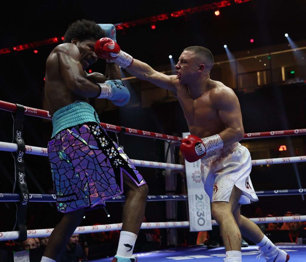 Raymond Ford vs Nick Ball Fight Results: Ball Wins Razor Close SD ...