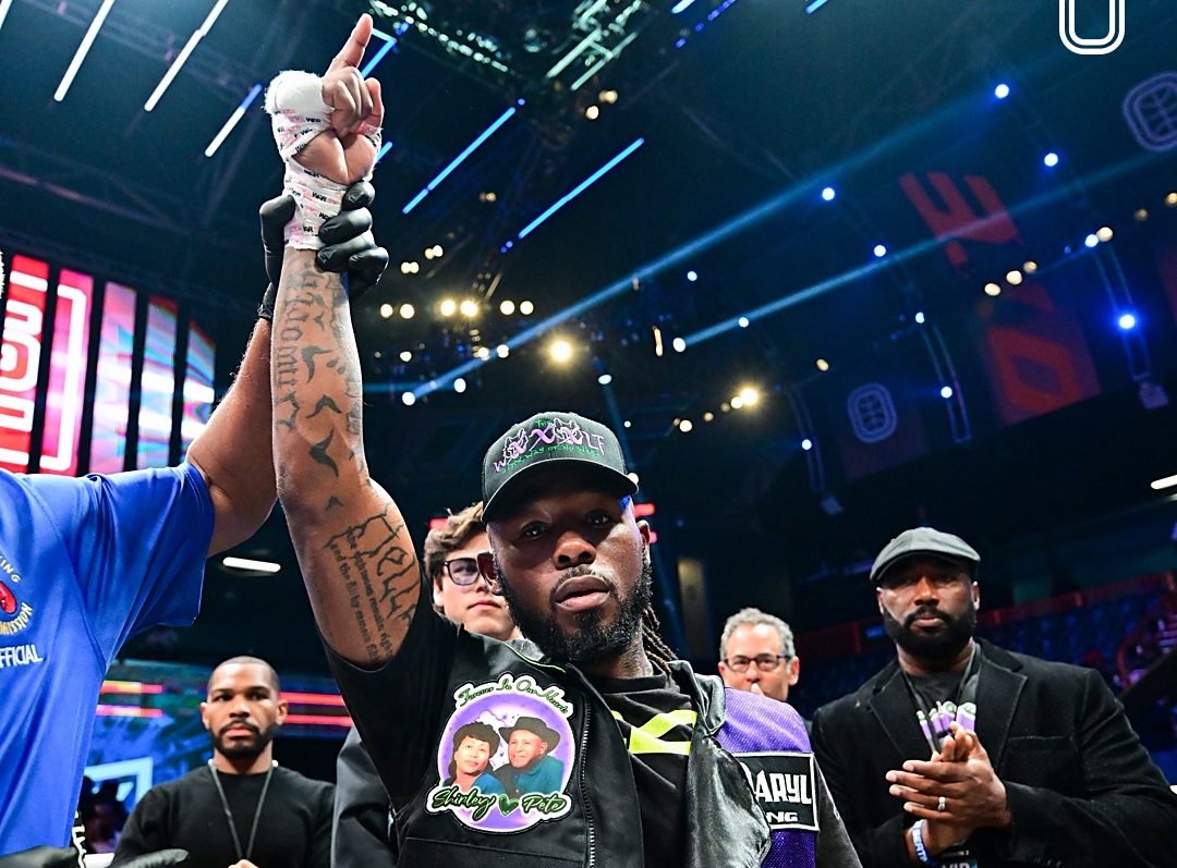 Elijah Pierce vs Lorenzo Parra: Live Stream, Betting Odds & Fight Card ...