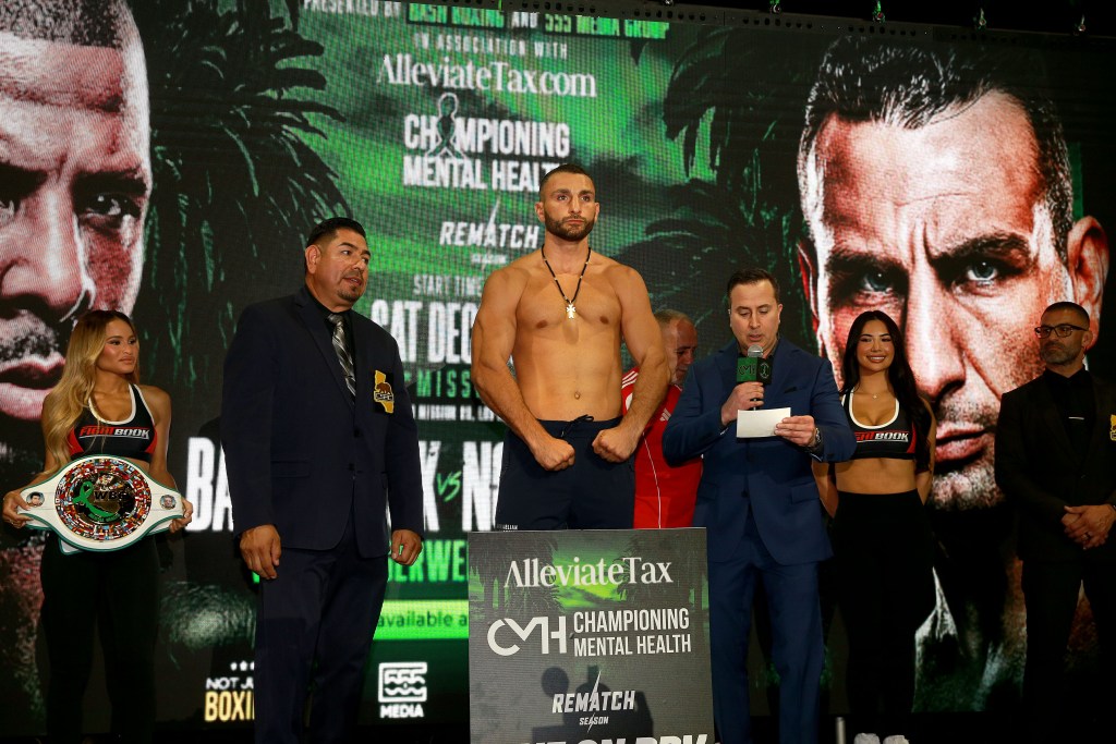Badou Jack vs Noel Mikaelian Fight Results: Mikaelian Scores A UD ...